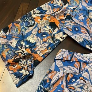 Gianni Bini | Dresses | Gianni Bini Lillian Floral Print Long Sleeve ...